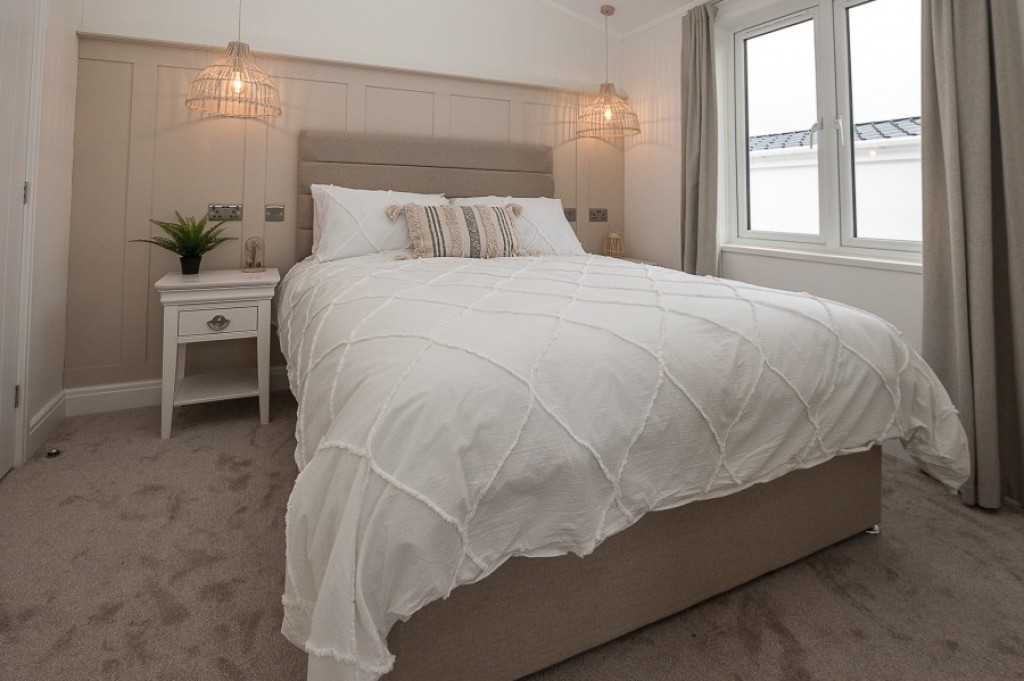 Lillybrook Phase Two, Lillybrook, Lyneham. SN15 | Alan Hawkins